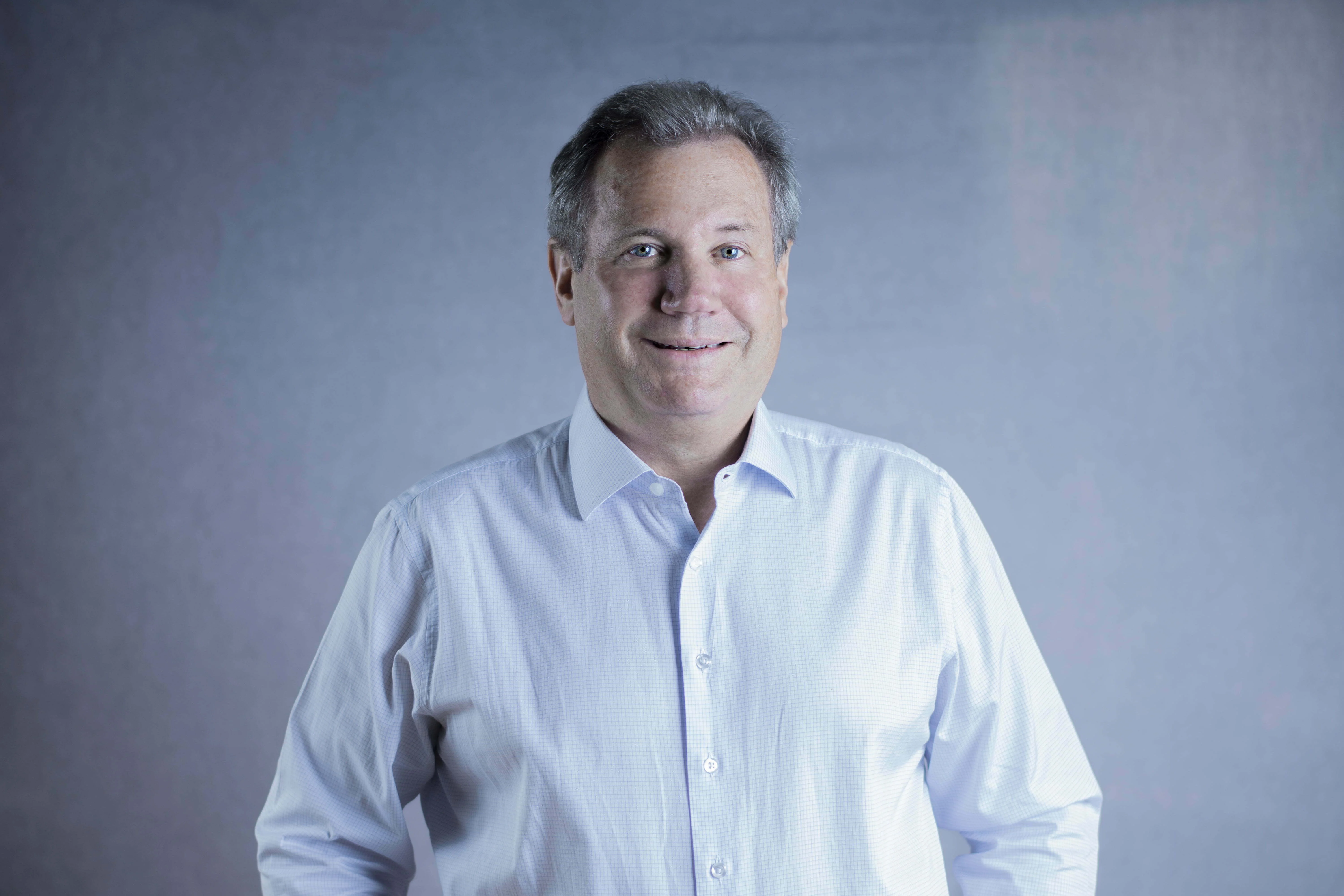 Ele foi executivo em grandes corporações, mergulhou no mundo das ...